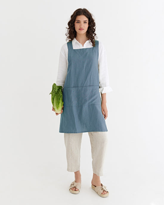 Pinafore cross-back linen apron in Gray blue | MagicLinen