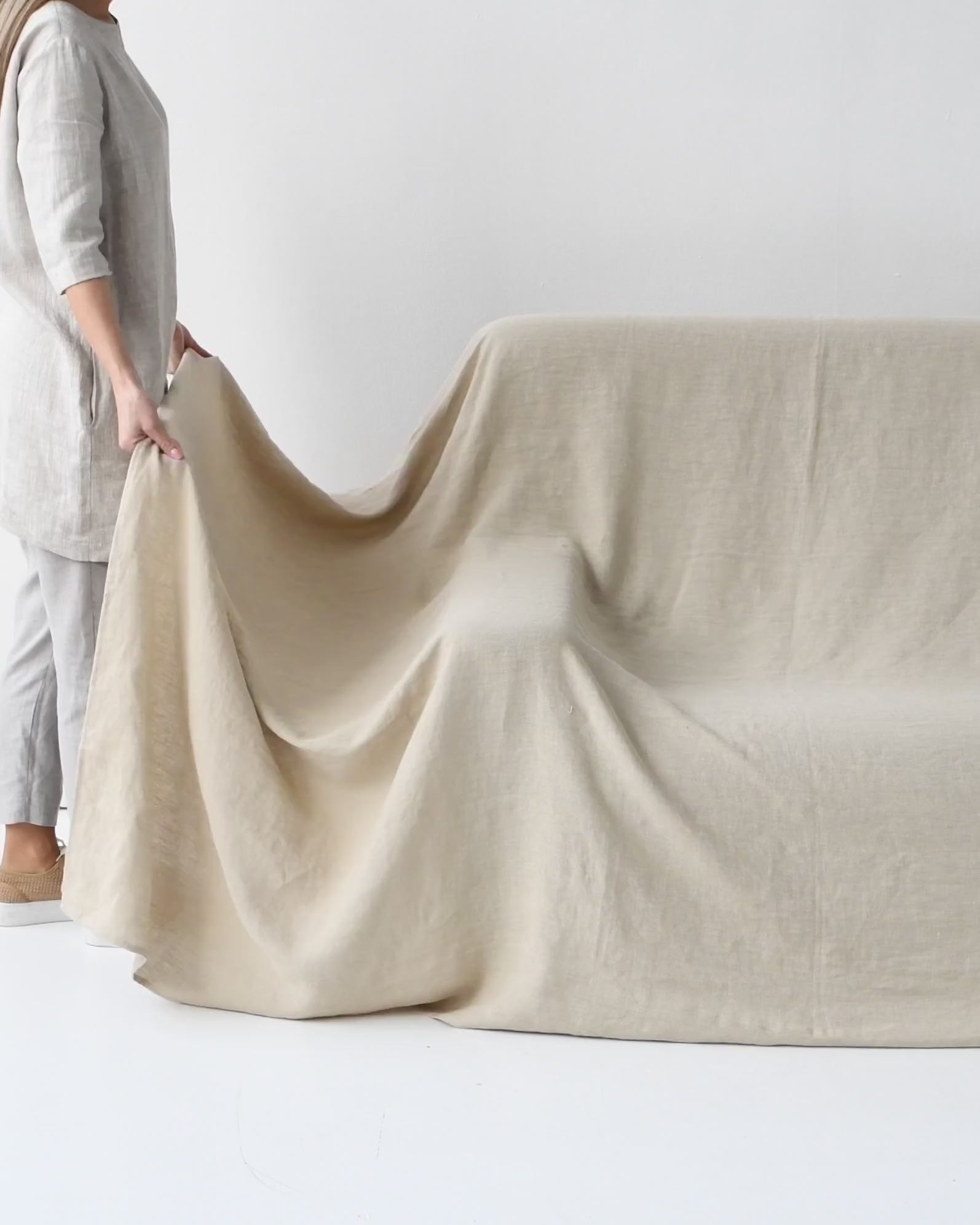 Linen Couch Cover in Natural | MagicLinen